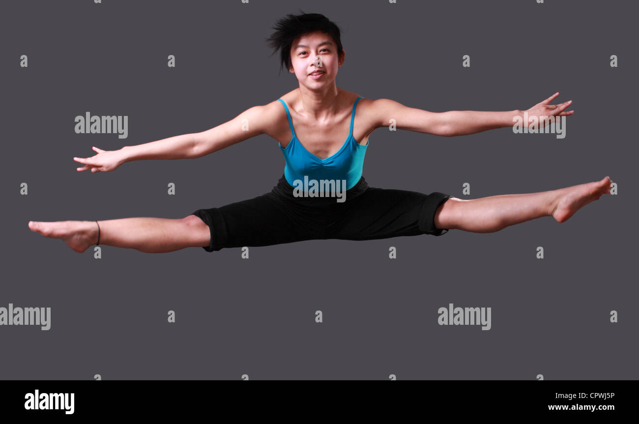 Adult dancer jump hi-res stock photography and images - Alamy