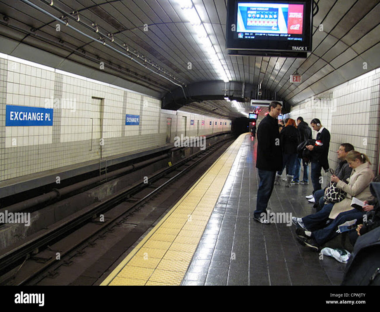 Exchange Place PATH station Stock Photo - Alamy