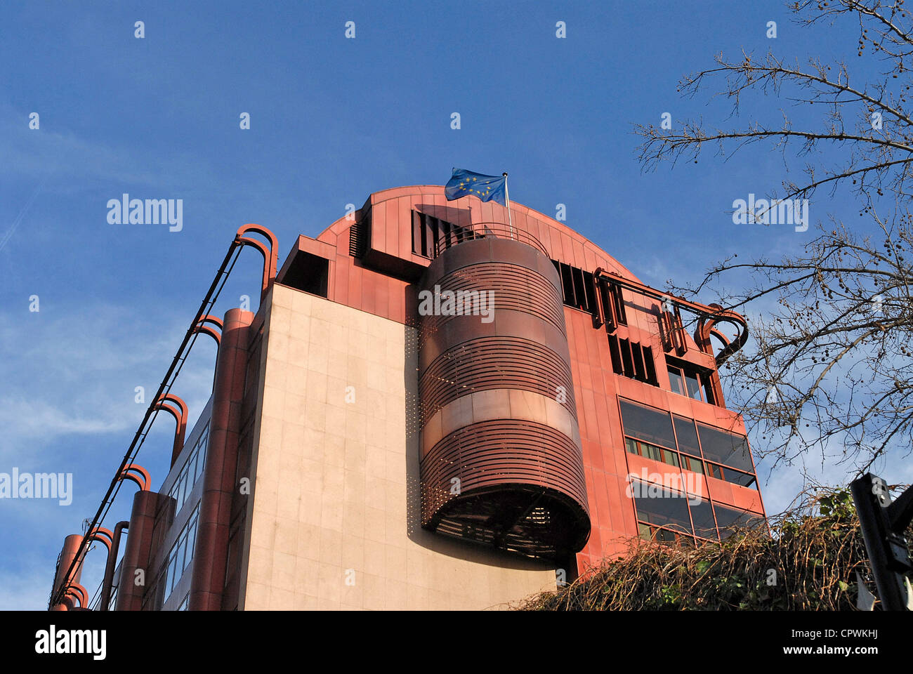 Modern spanish architecture hi-res stock photography and images - Alamy