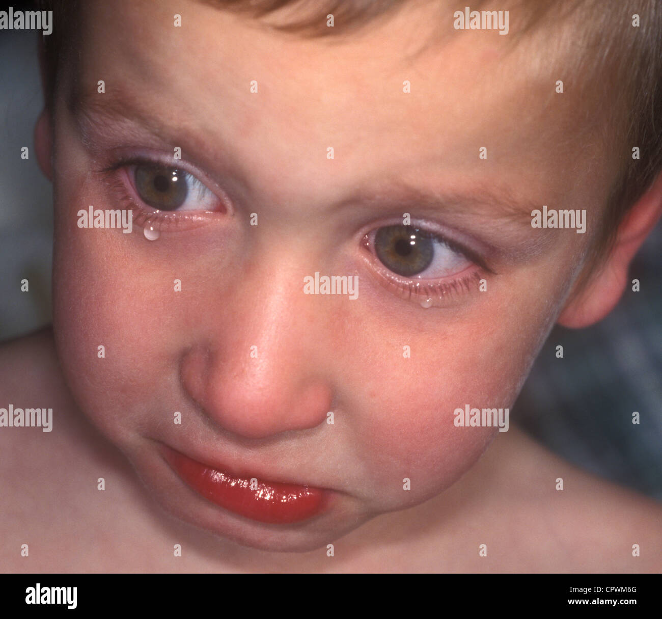 Tears crying hi-res stock photography and images - Alamy