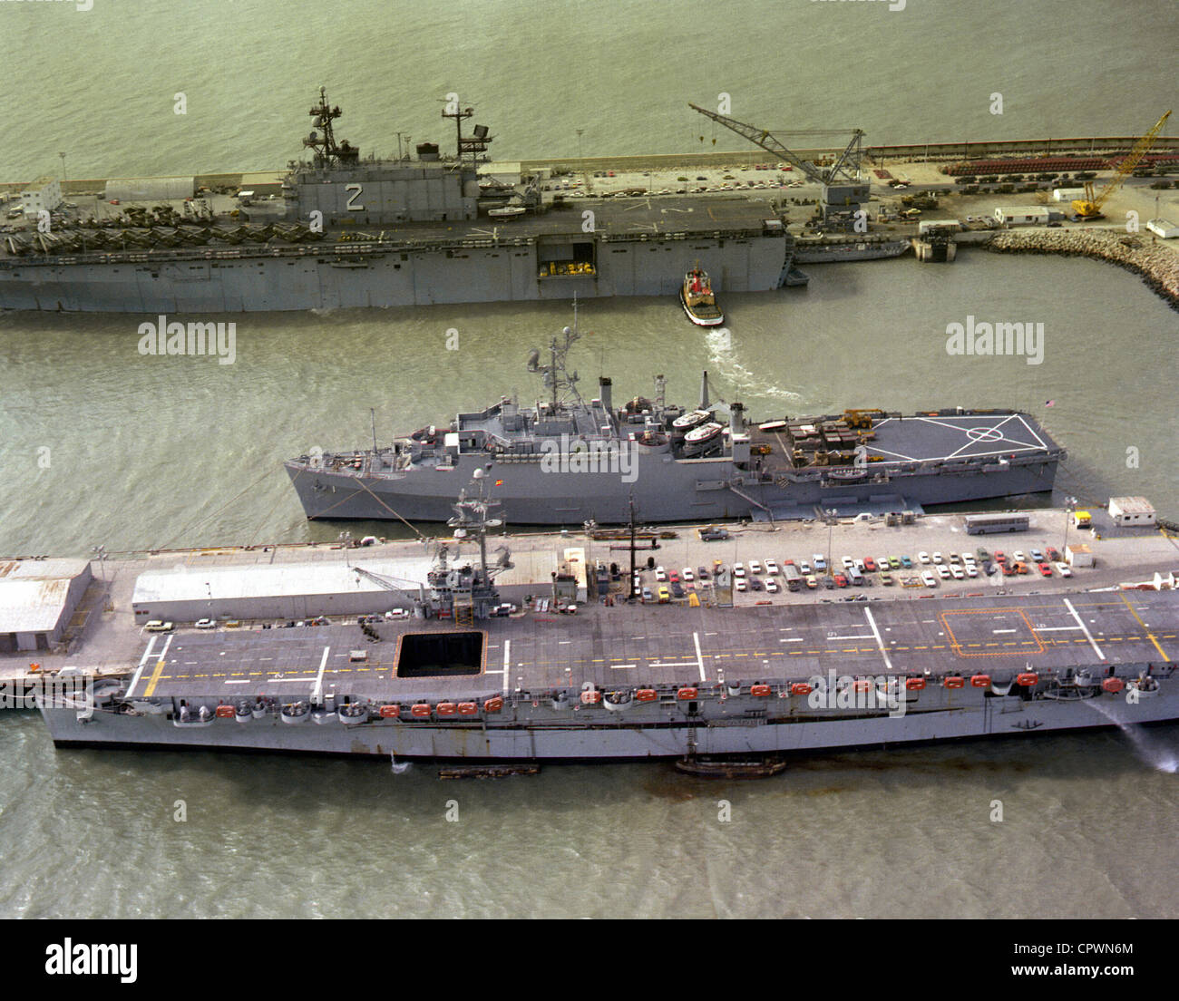 Uss saipan lha 2 hi-res stock photography and images - Alamy