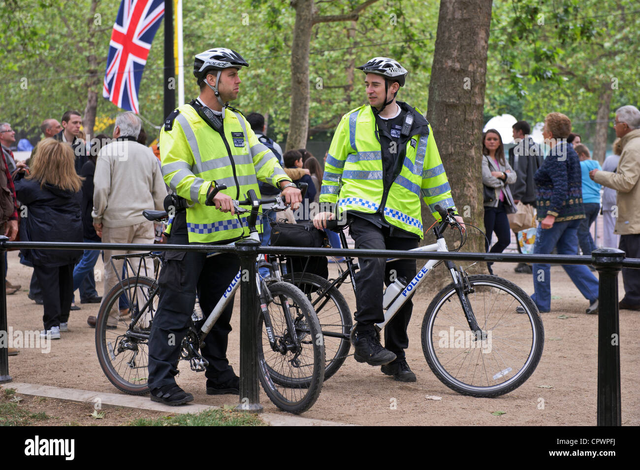 British police helmet hi-res stock photography and images - Alamy