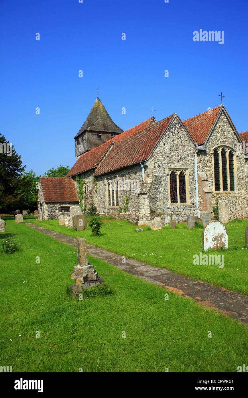 Kent parish church english country church hi-res stock photography and ...