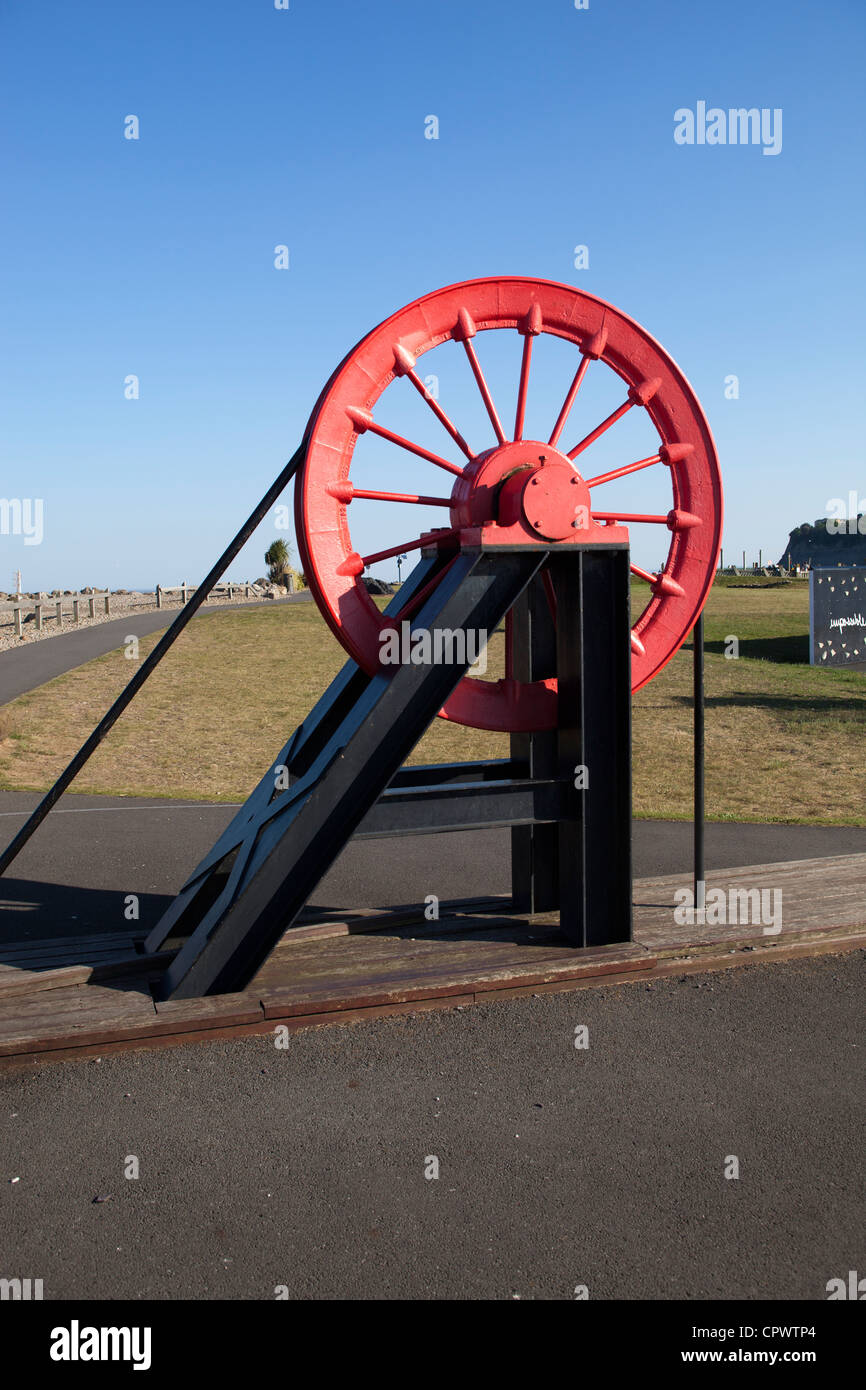 Cardiff Barrage 'Age of Coal' Exhibit Pithead Wheel Stock Photo - Alamy
