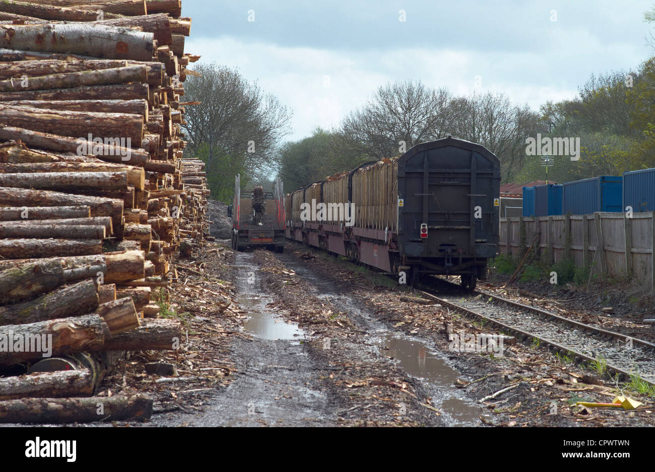 Railway goods yard hi-res stock photography and images - Alamy