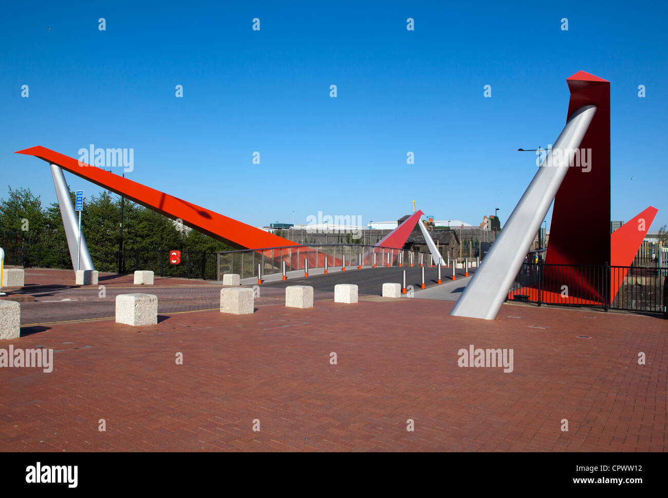 Bridge in cardiff hi-res stock photography and images - Alamy