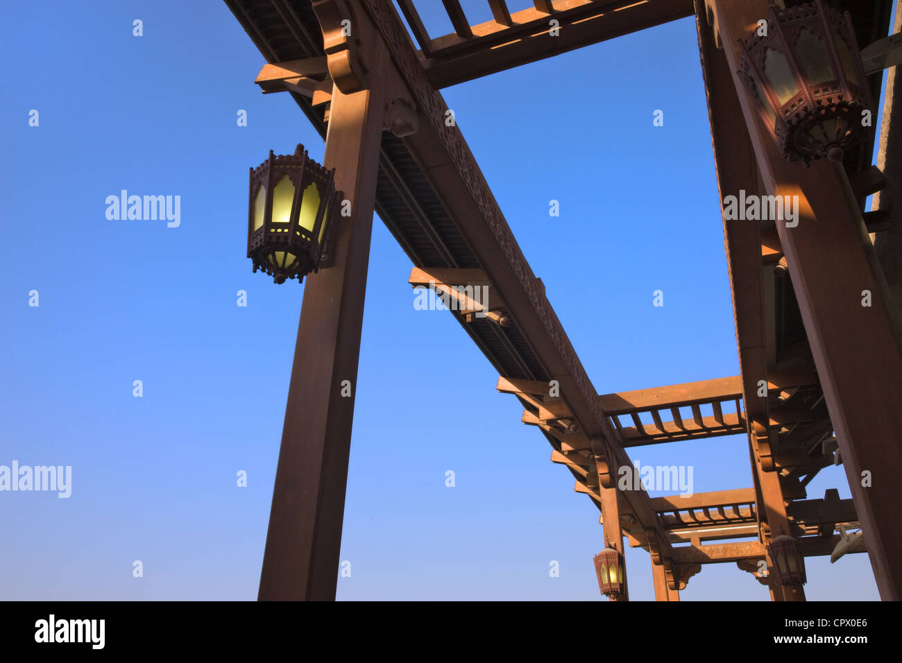 Dubai details hi-res stock photography and images - Alamy