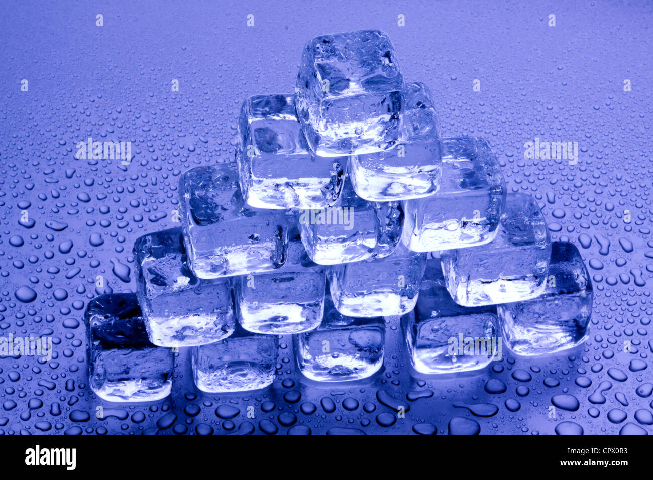 Ice cubes and water! Stock Photo - Alamy