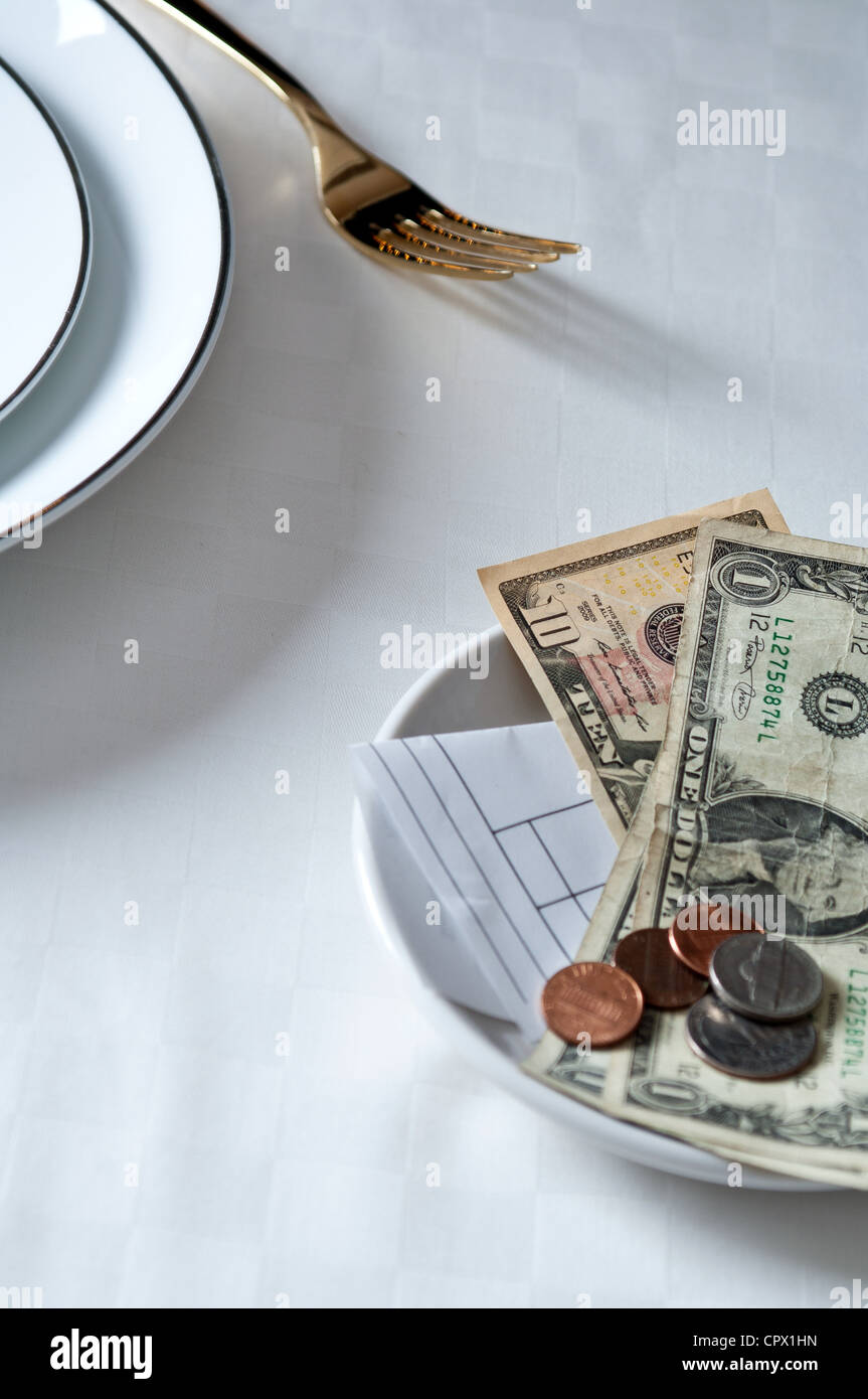 Restaurant tip check hi-res stock photography and images - Alamy