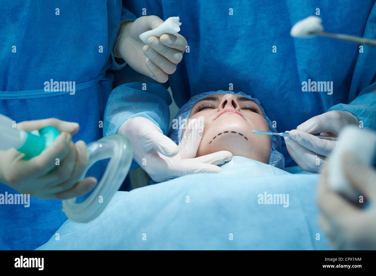 Operating Table High Resolution Stock Photography and Images - Alamy