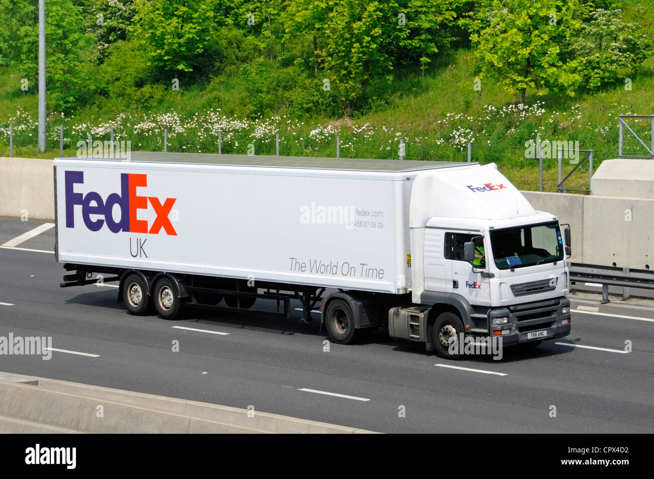 Fedex Delivery Driver High Resolution Stock Photography and Images - Alamy