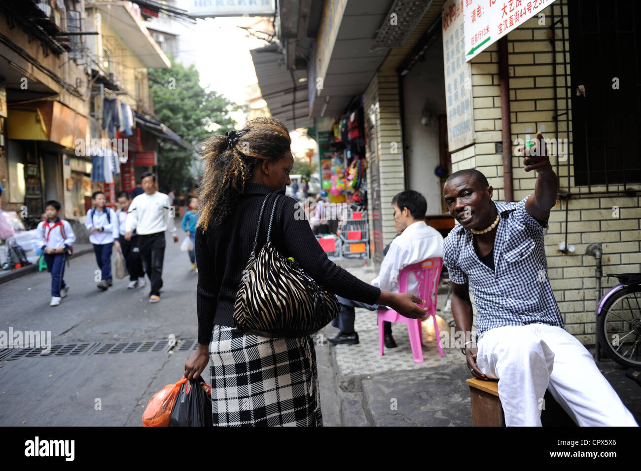 Guangzhou china african hi-res stock photography and images - Alamy