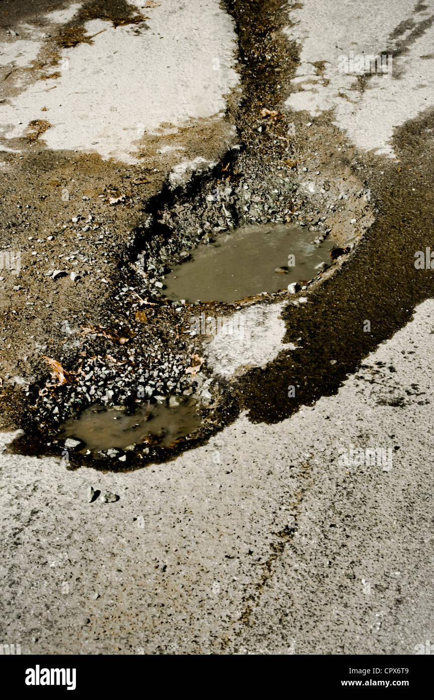 Road pothole africa hi-res stock photography and images - Alamy