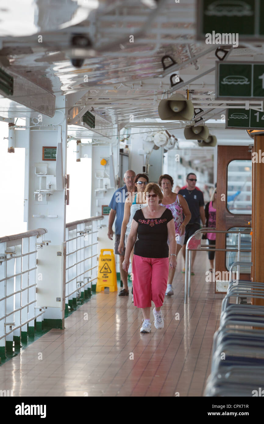 Keeping fit on cruise ships hi-res stock photography and images - Alamy