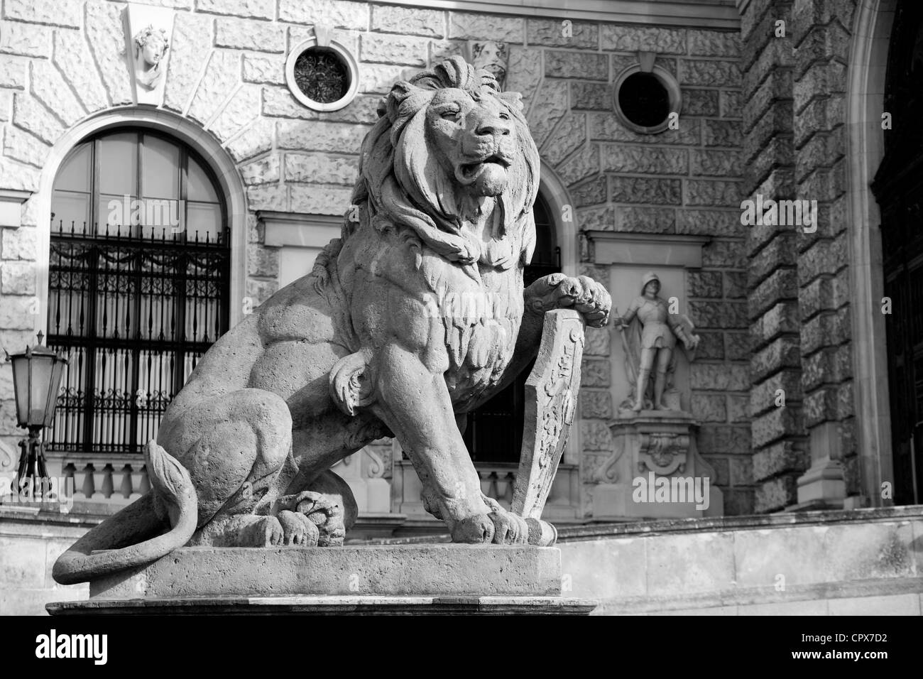Vienna statue detail Black and White Stock Photos & Images - Alamy