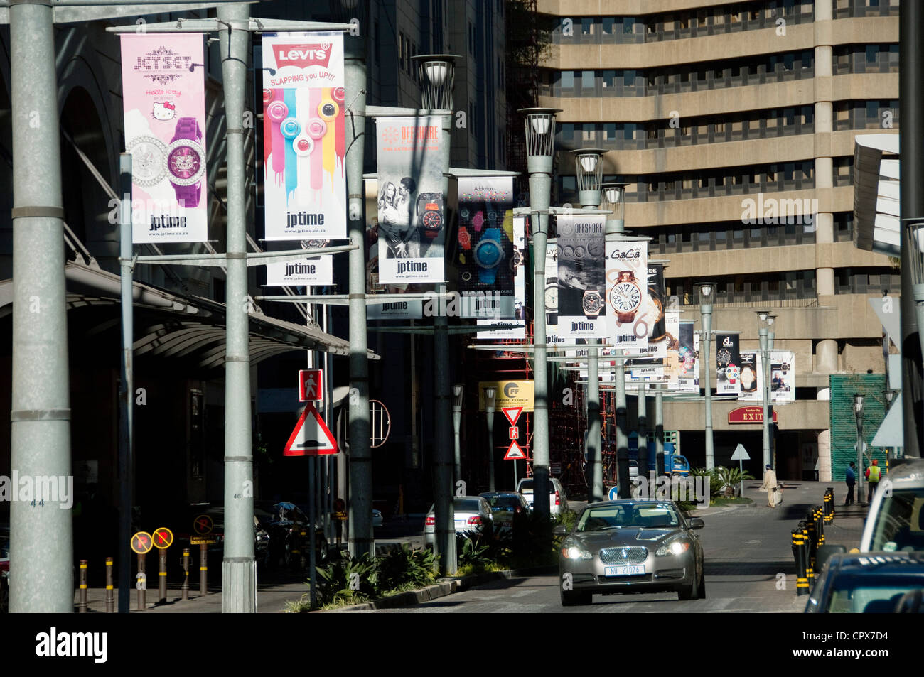 Gauteng road sign hi-res stock photography and images - Alamy