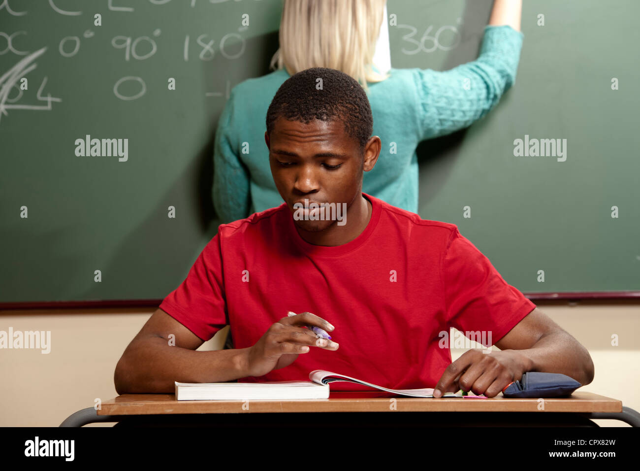 Quizzing hi-res stock photography and images - Alamy