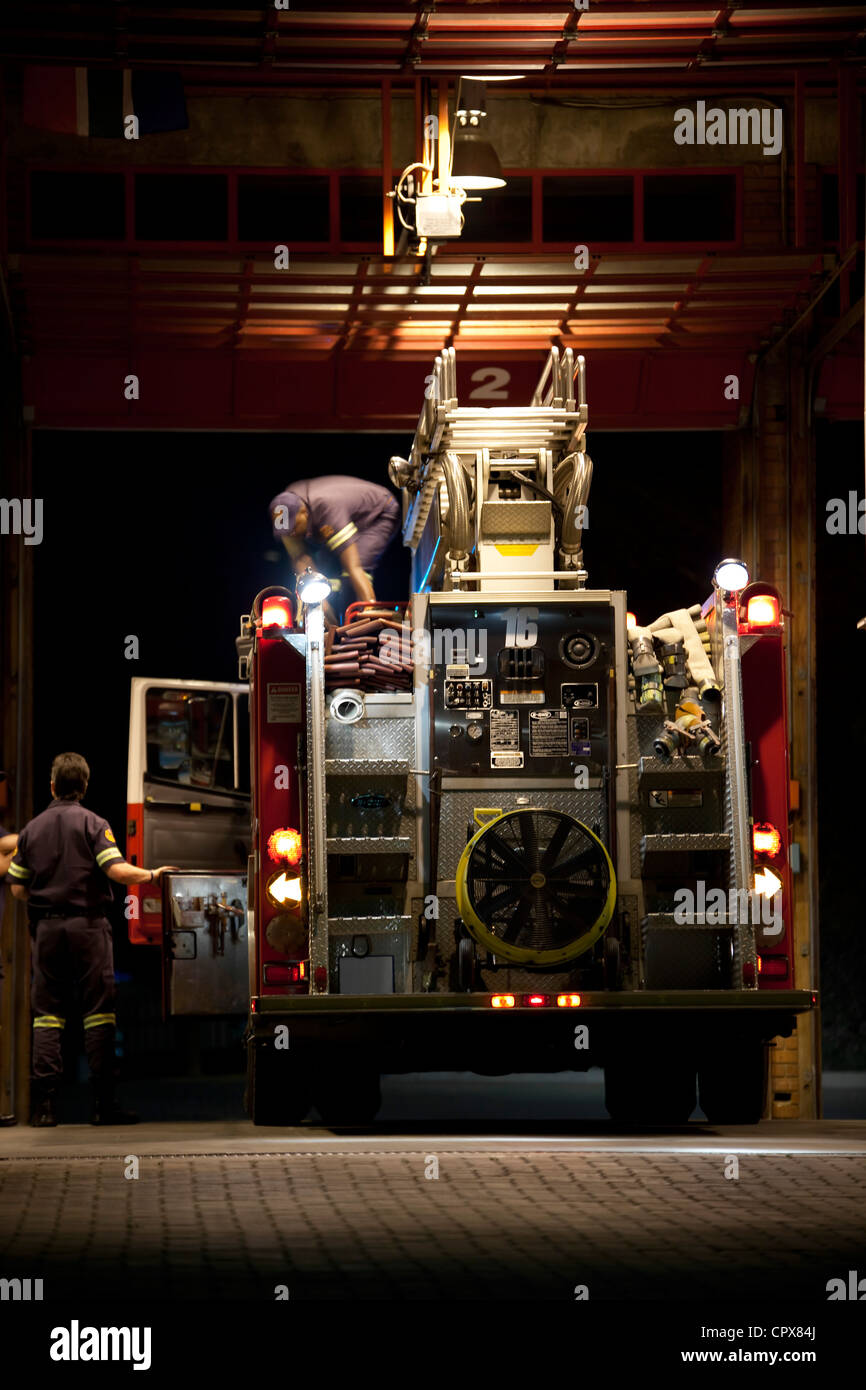 Fire station fire trucks hi-res stock photography and images - Alamy