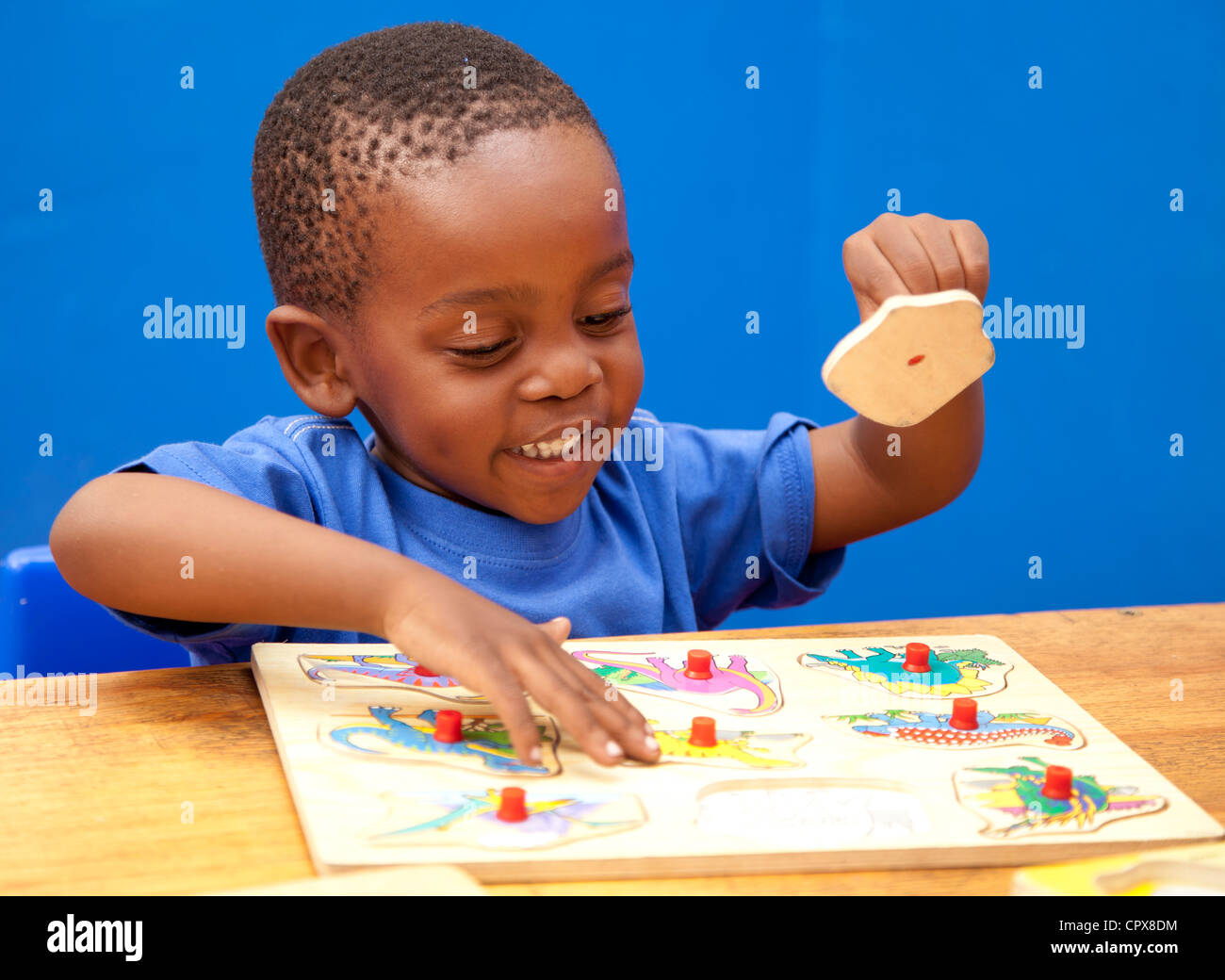 Schooldesk hi-res stock photography and images - Alamy