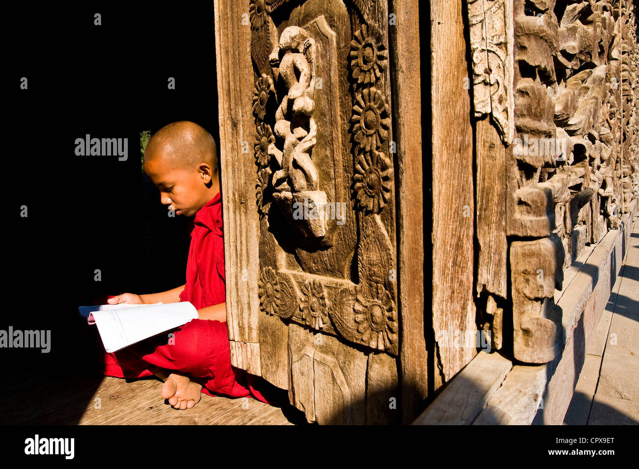 Myanmar Burma Mandalay Division Mandalay Shwe Nan Daw temple novice ...