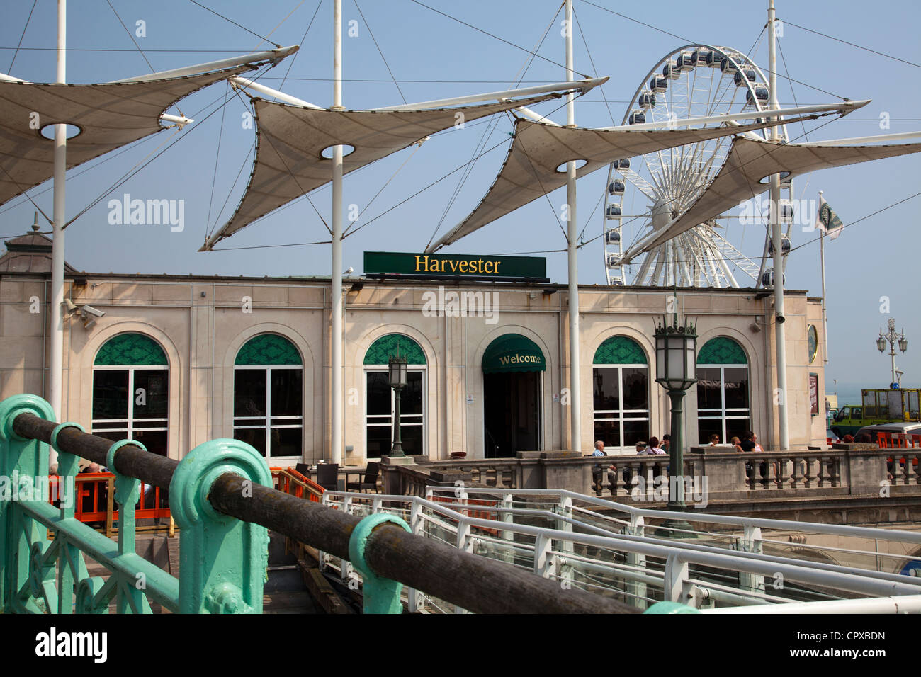 Harvester restaurant uk hi-res stock photography and images - Alamy