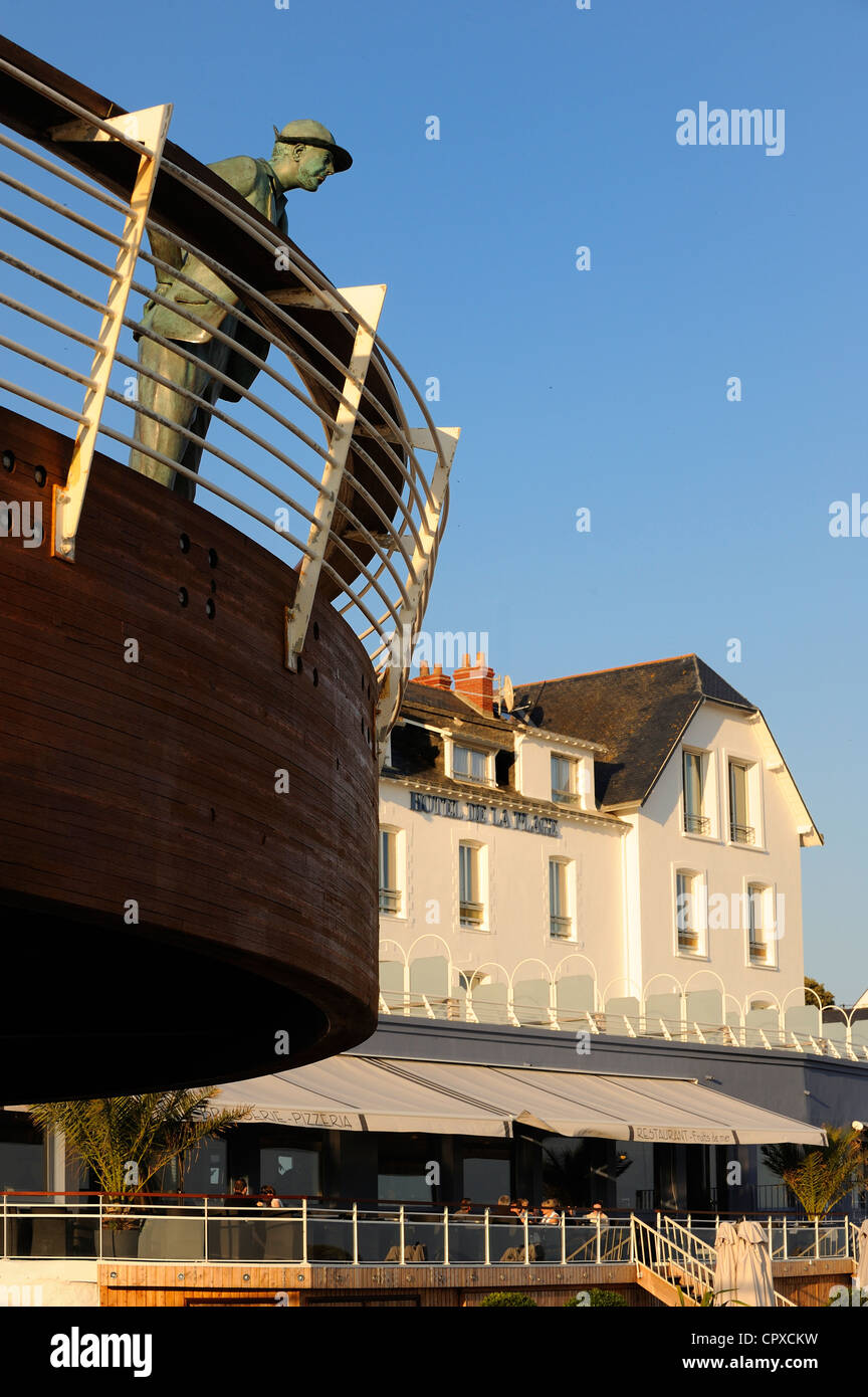 Film monsieur hulot holiday hi-res stock photography and images - Alamy