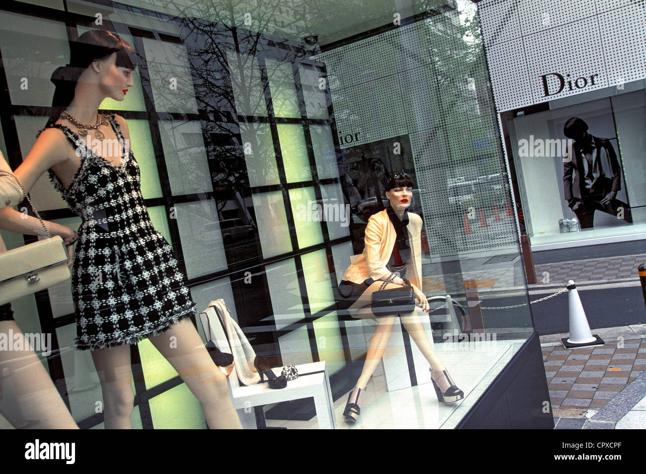 Dior japan hi-res stock photography and images - Alamy