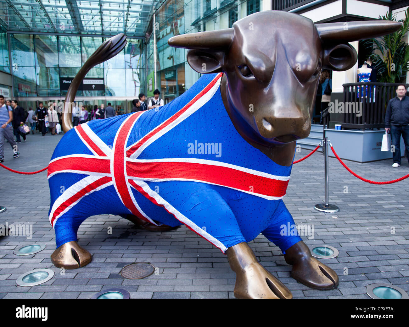 Bull and flag hi-res stock photography and images - Alamy