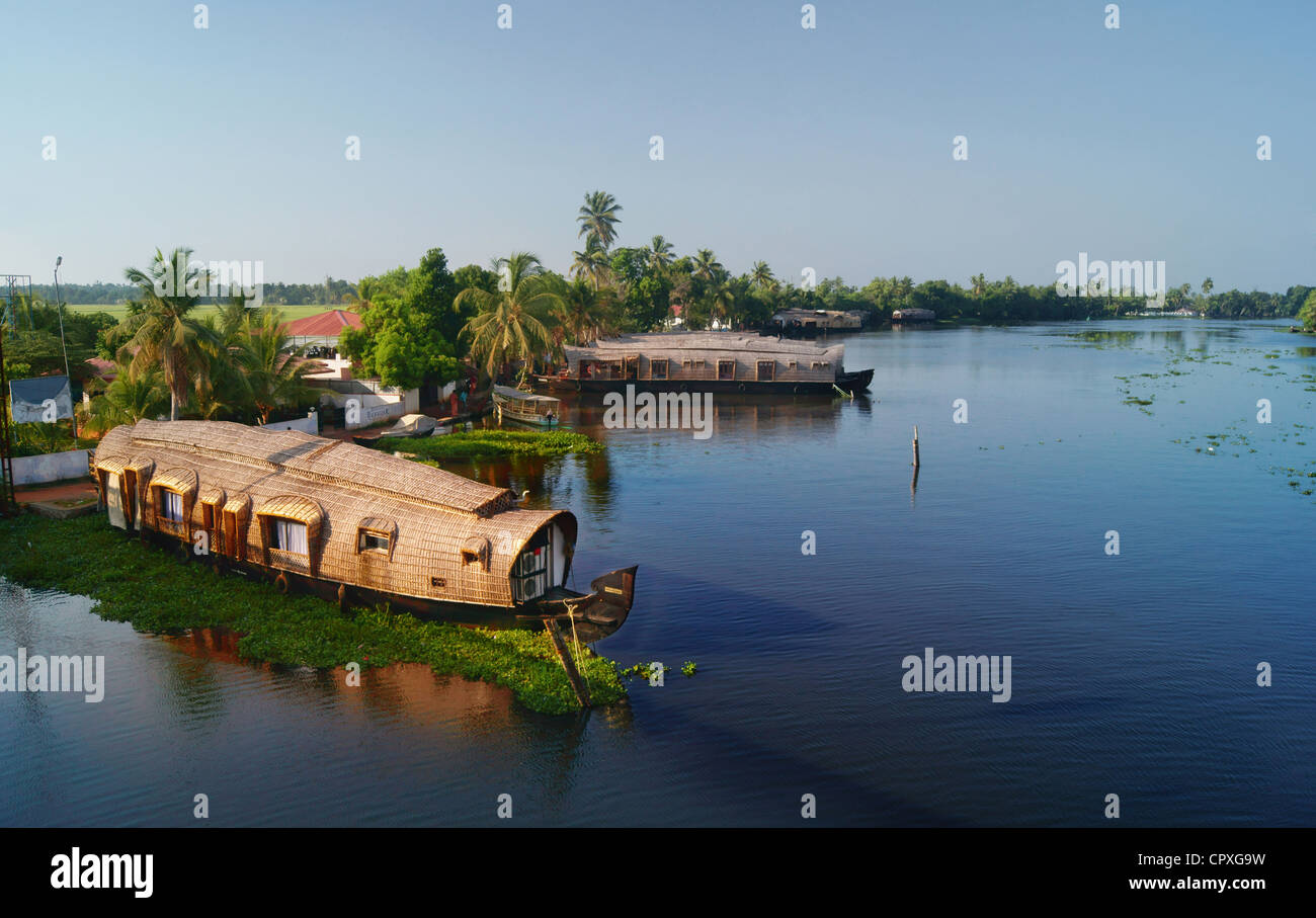 Ashtamudi lake hi-res stock photography and images - Alamy