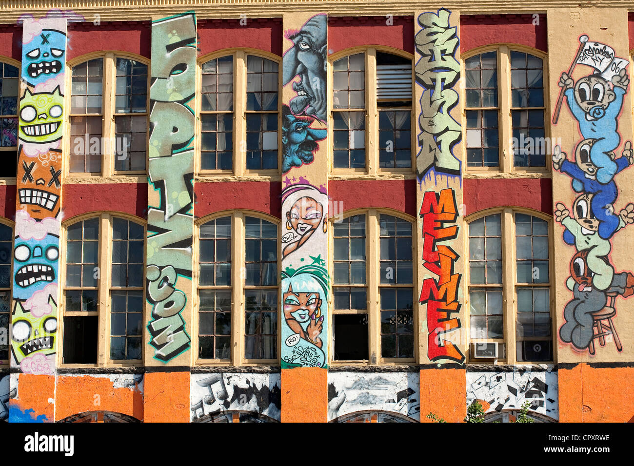 United States, New York City, Queens, Crane Street, 5 Pointz, artists ...