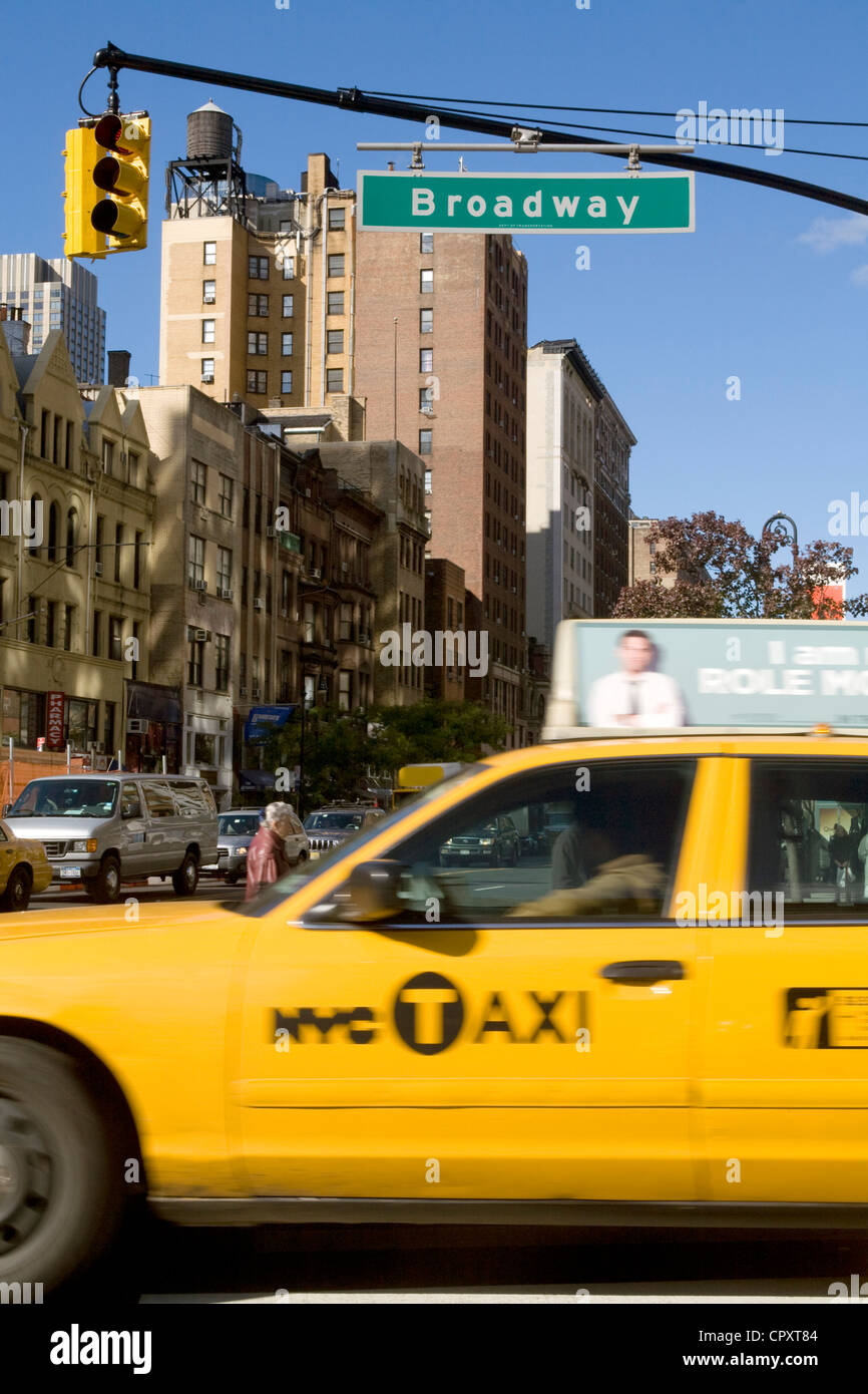 New york city broadway yellow cab hi-res stock photography and images ...