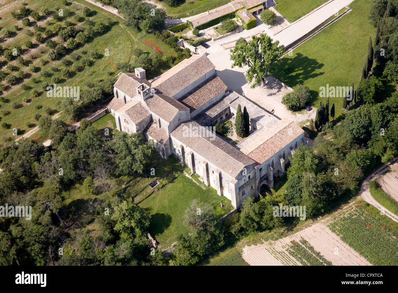 Abbaye de silvacane hi-res stock photography and images - Alamy