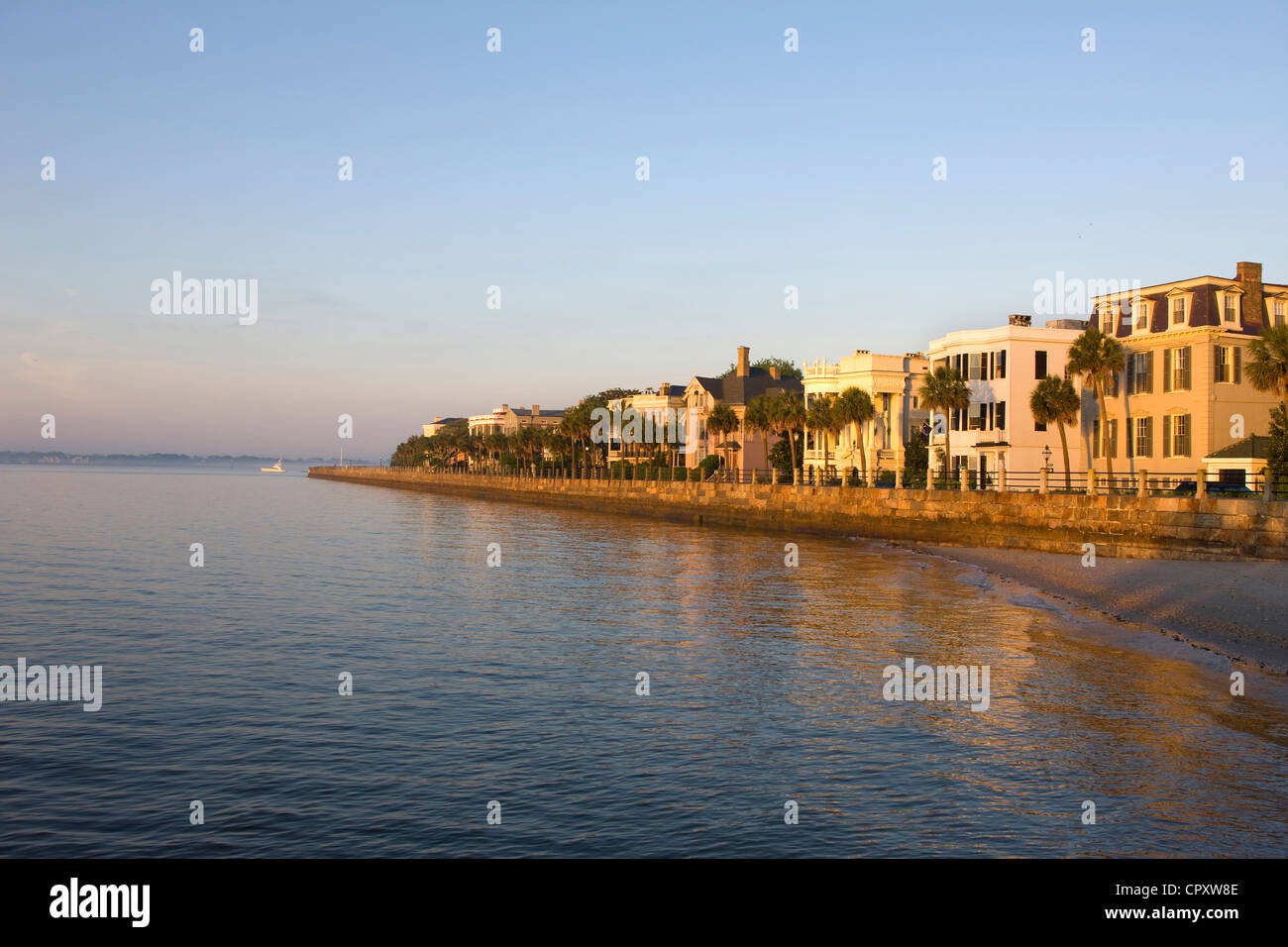 The battery charleston south carolina hi-res stock photography and ...