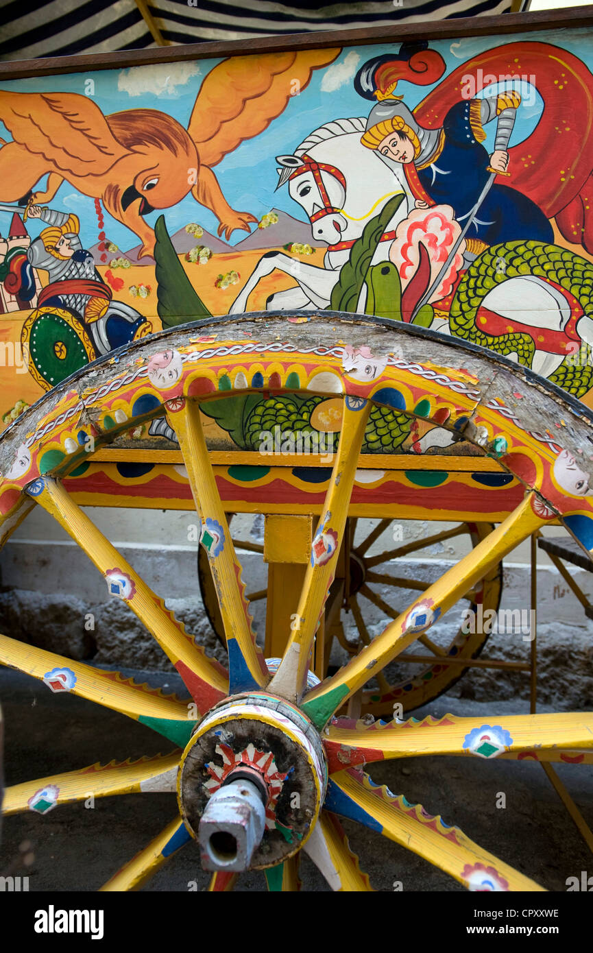 Sicilian cart detail hi-res stock photography and images - Alamy