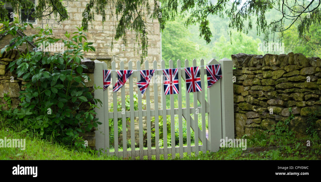 Jubilee union jack flags hi-res stock photography and images - Alamy