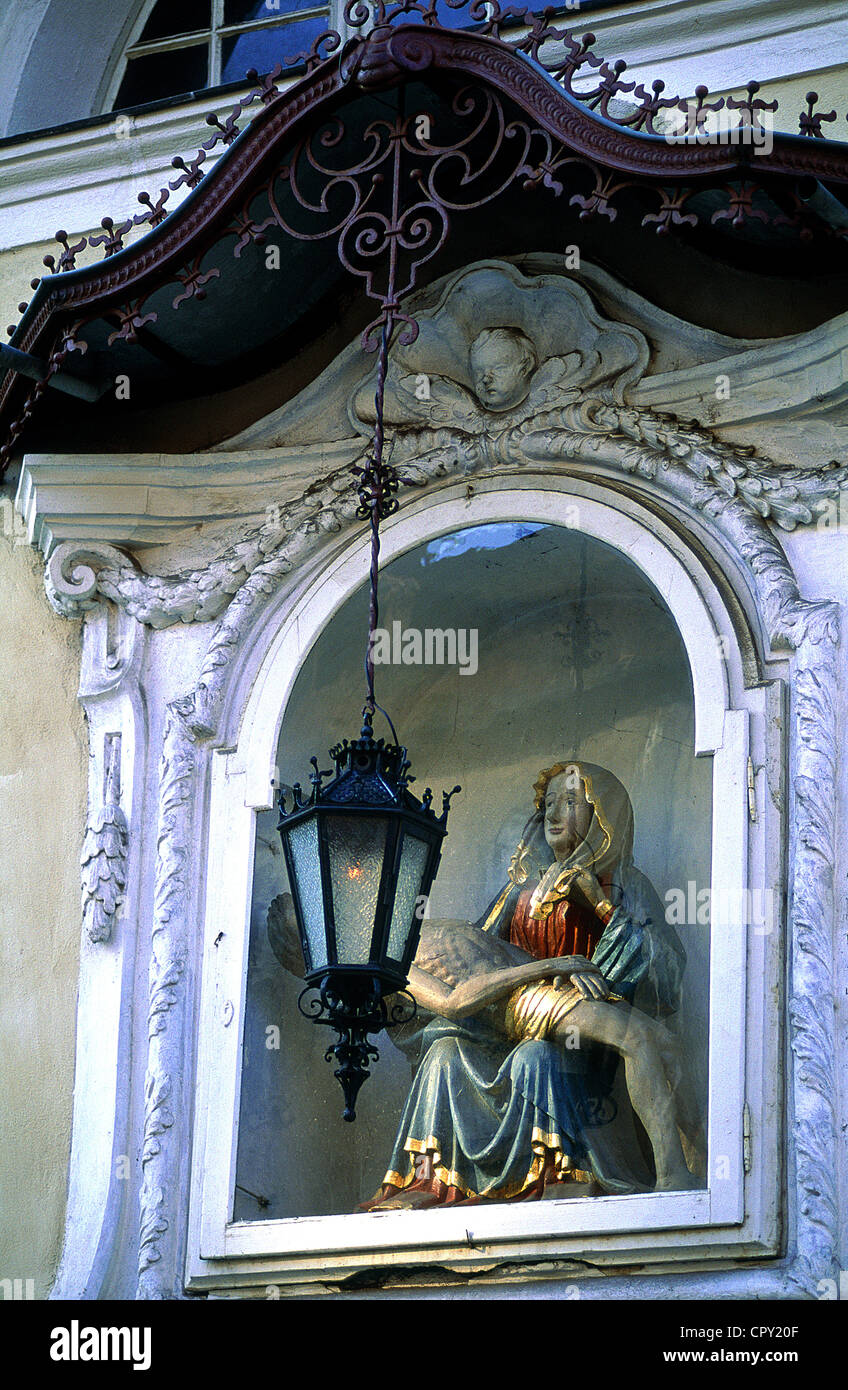 Slovenia, Ljubjana, building facade, Virgin baroque niche Stock Photo ...