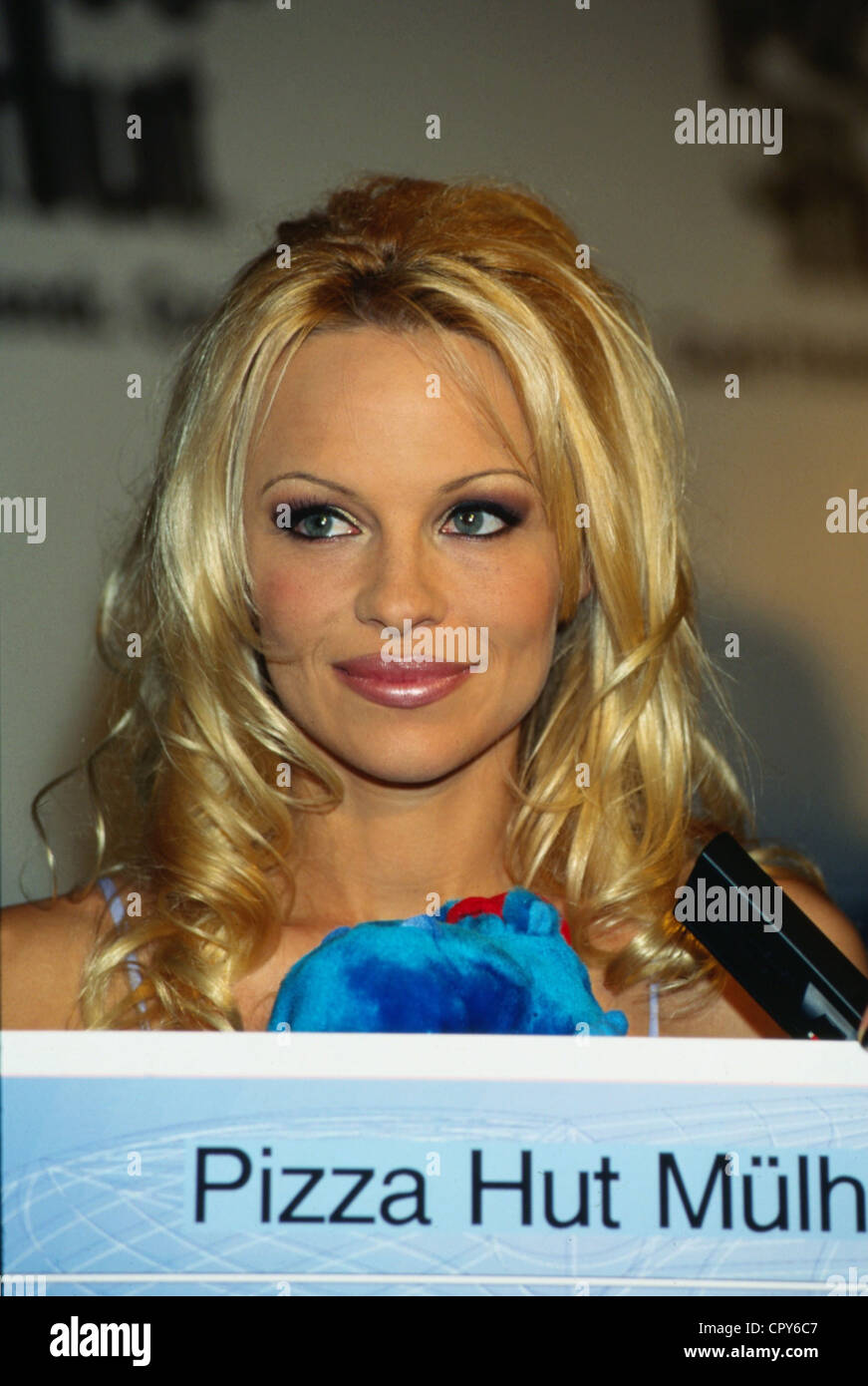 Pamela Denise's Instagram, Twitter & Facebook on IDCrawl