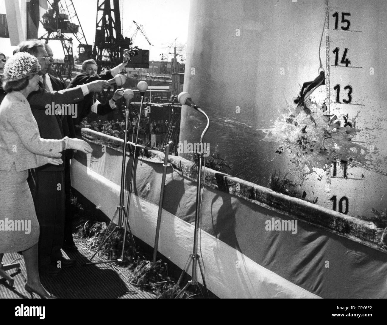 Onassis hi-res stock photography and images - Alamy