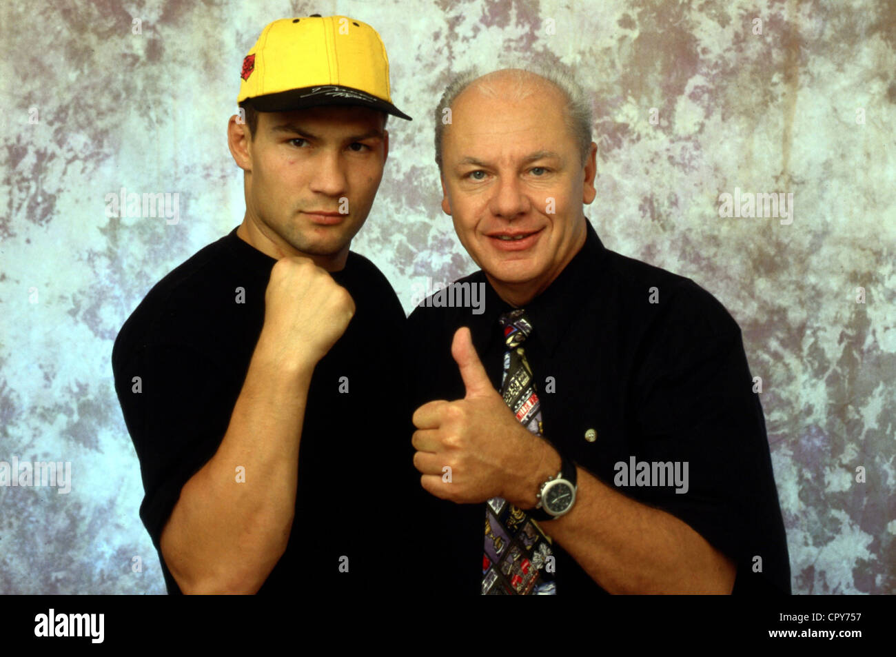 Michalczewski, Dariusz, * 5.5.1968, German boxer of Polish origin ...