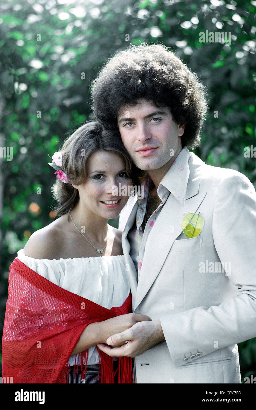 Sheer, Ireen, * 25.2.1949, German-British Schlager singer, half length ...