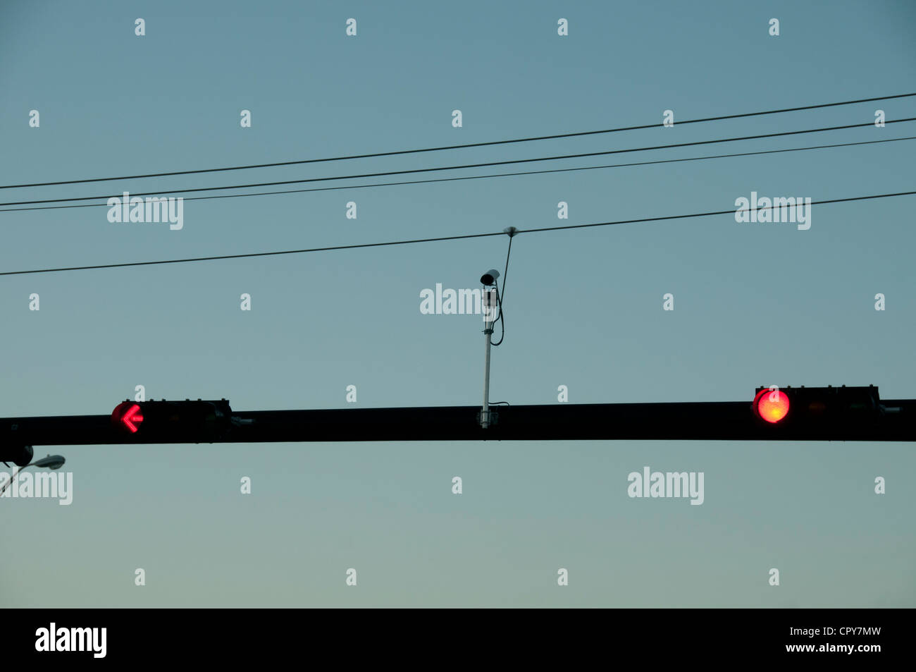 Traffic light arrow hi-res stock photography and images - Alamy