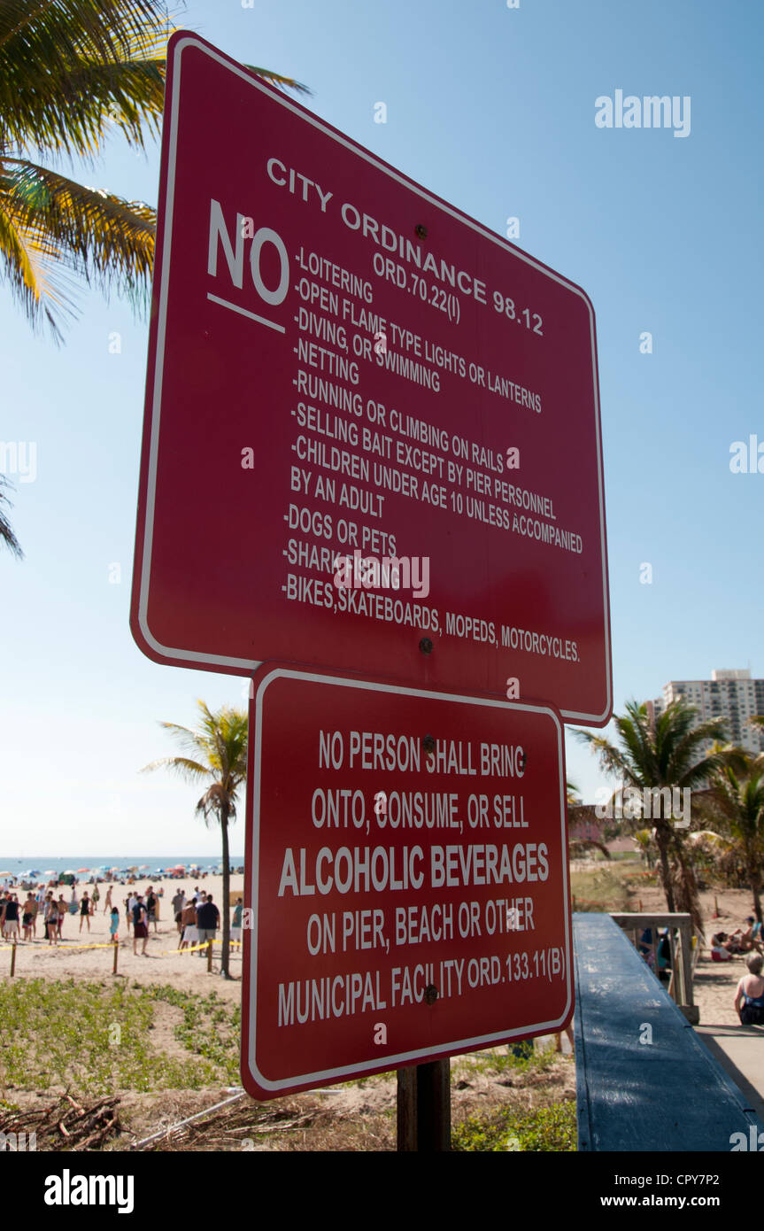 Obey the sign hi-res stock photography and images - Alamy