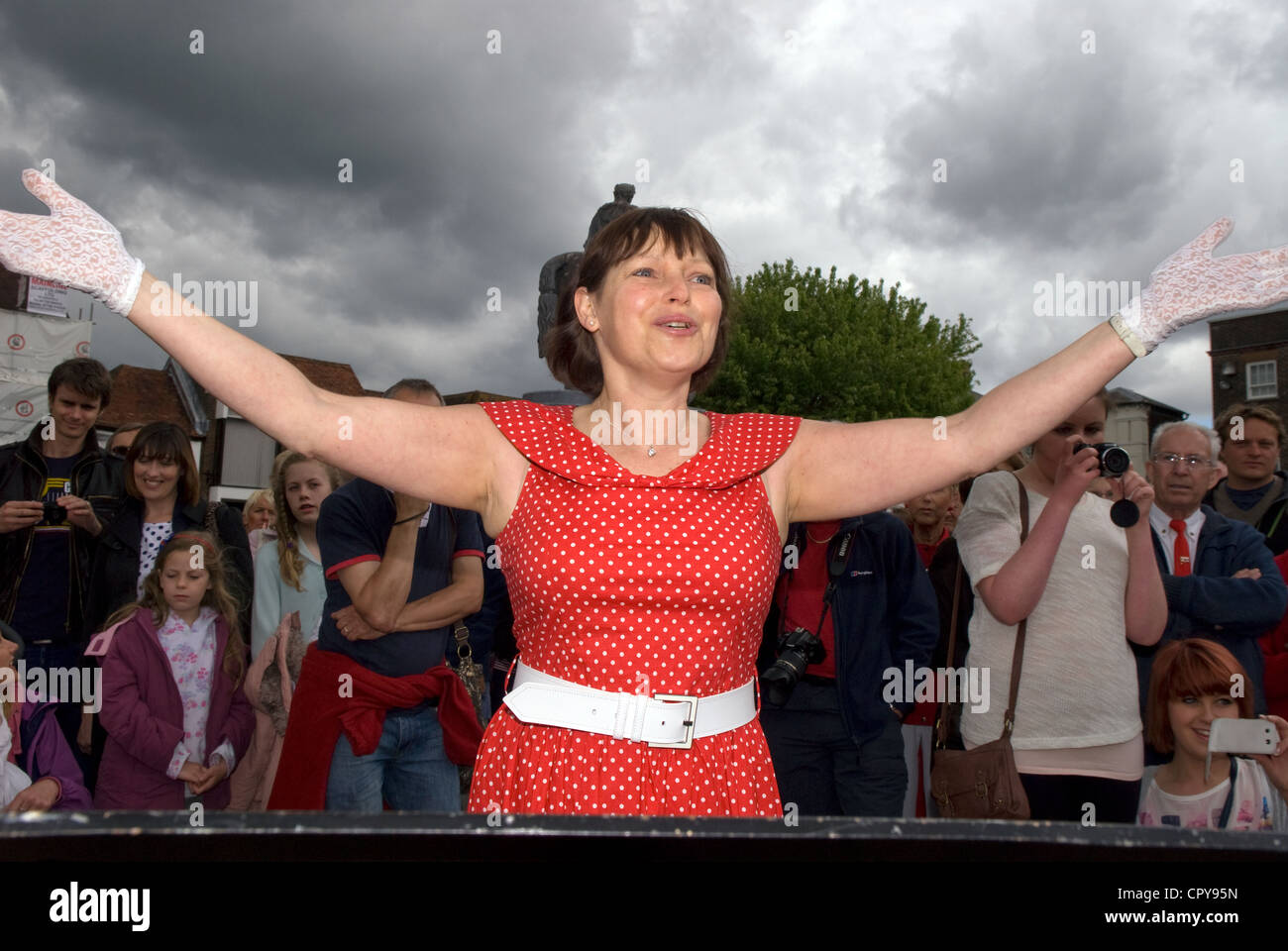 Female choir conductor hi-res stock photography and images - Alamy