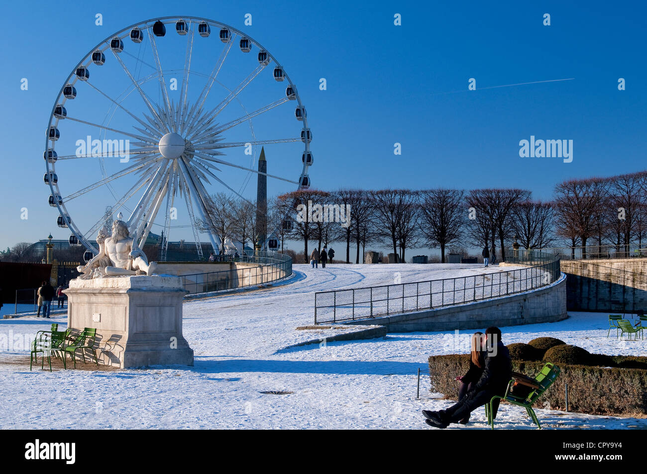 Tuileries gardens winter hi-res stock photography and images - Alamy Tuileries gardens winter hi-res stock photography and images - Alamy