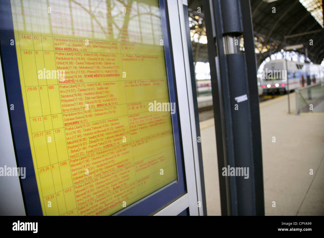 Train information board, Prague Hlavni Nadrazi railway station, Czech ...