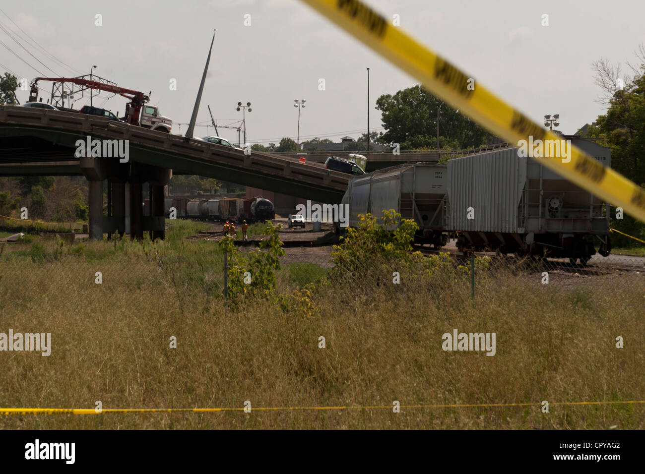 Train crushed by the collapsed 35W bridge Stock Photo - Alamy