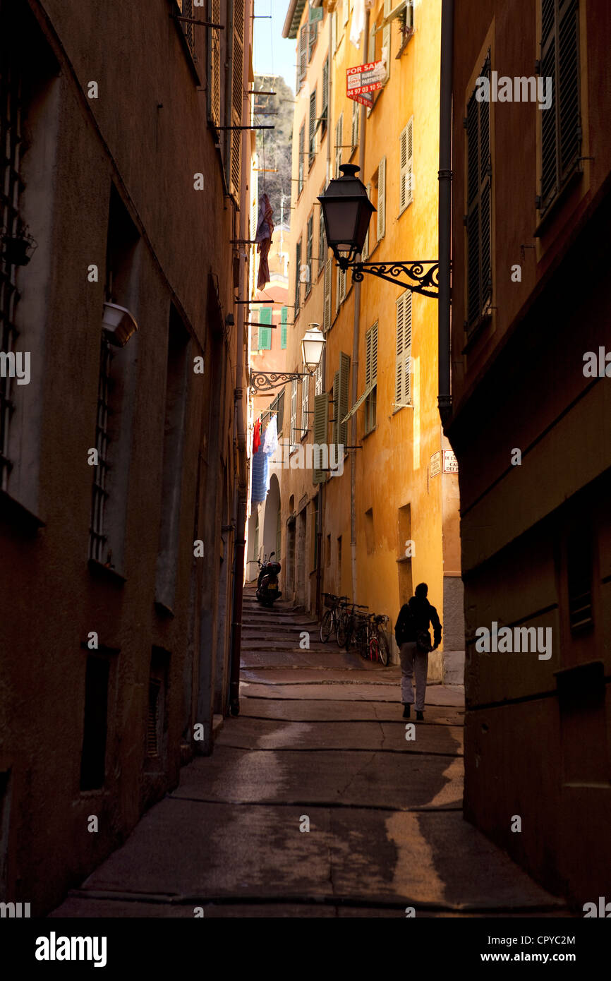 Nice alleyway hi-res stock photography and images - Alamy