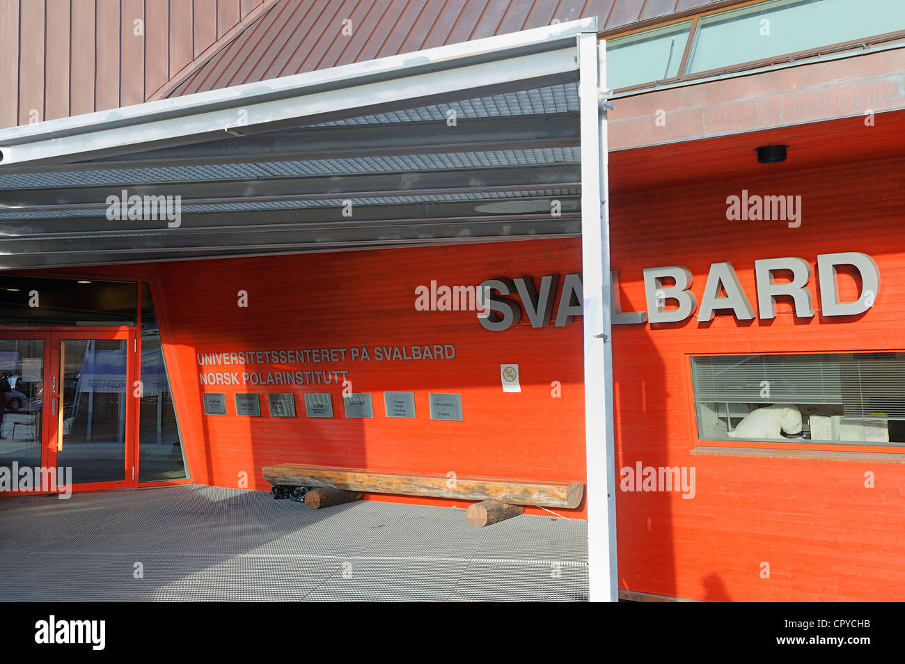 Norway svalbard spitzbergen longyearbyen hi-res stock photography and ...