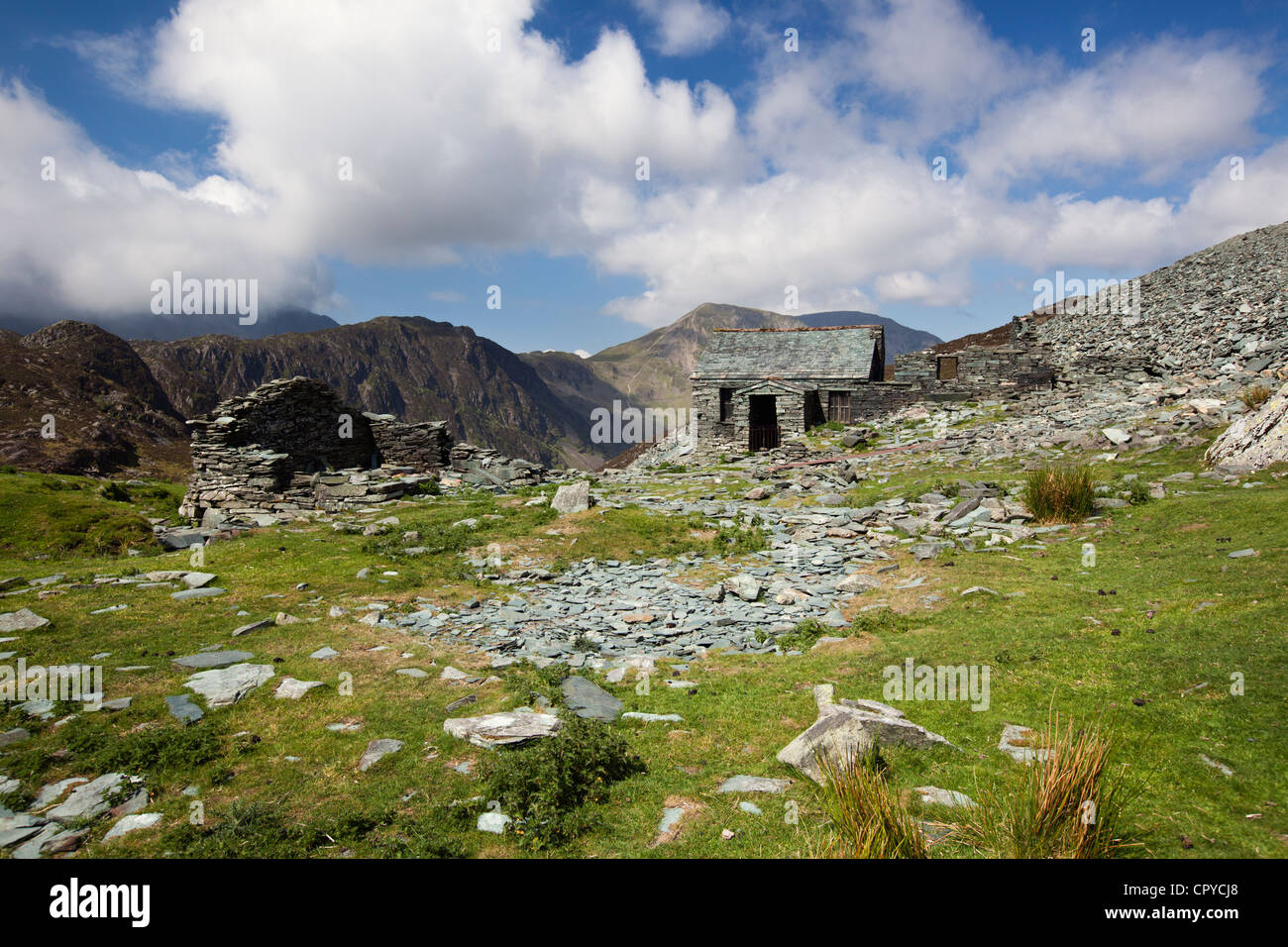 Mountain Rescue Hut Dubbs Quarry Near Buttermere Under Haystacks ...