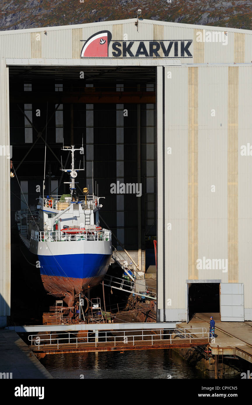 Norway shipyards hi-res stock photography and images - Alamy